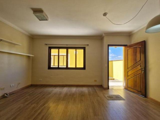 Casa em condomínio com 2 suítes à venda em Butantã
