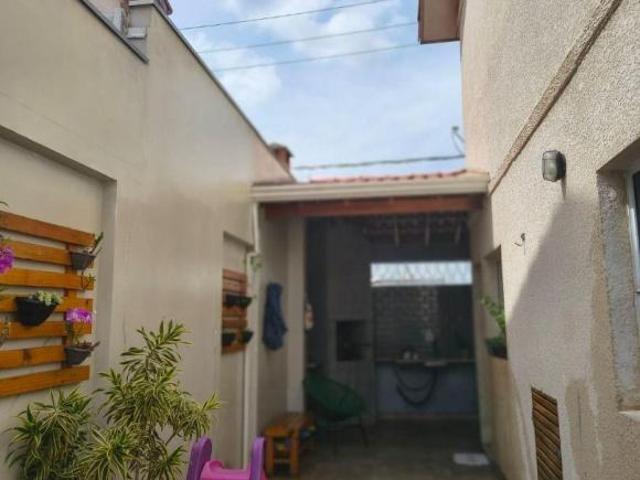 Casa em Condomínio com 2 quartos à venda em Jardim Flamboyant