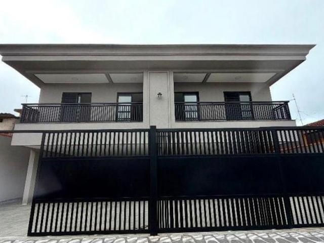 Casa em Condomínio com 2 Quartos, Churrasqueira e Vaga – Fino Acabamento por R$ 320 mil
