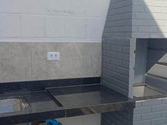 Casa em condomínio com 2 quartos e piscina em Itanhaém