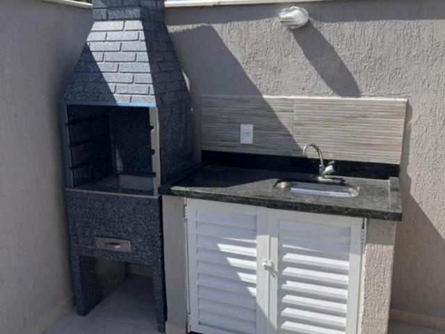 Casa em condomínio com 2 quartos e piscina em Itanhaém