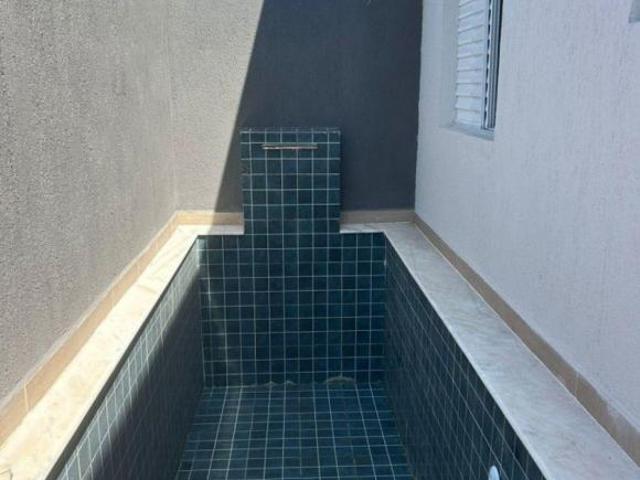Casa em condomínio com 2 quartos e piscina em Itanhaém