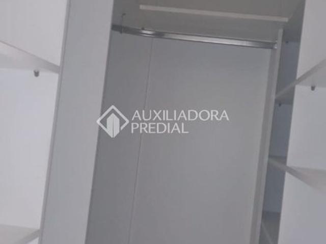Casa em Condomínio com 2 quartos e 106m² para alugar em Centro, Canoas