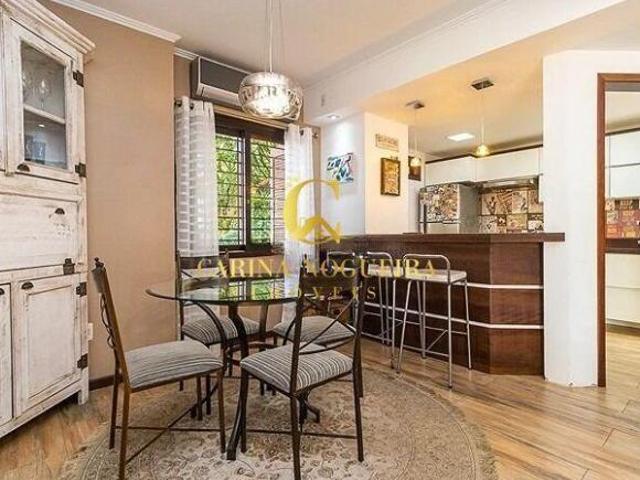 Casa em Condomínio com 2 quartos e 110m² à venda em Teresópolis, Porto Alegre