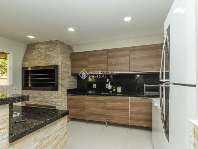 Casa em Condomínio com 2 quartos e 77m² para alugar em Sarandi, Porto Alegre