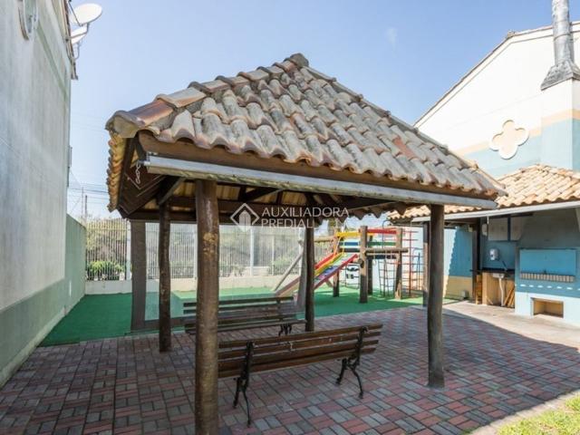 Casa em Condomínio com 2 quartos e 70m² para alugar em Humaitá, Porto Alegre