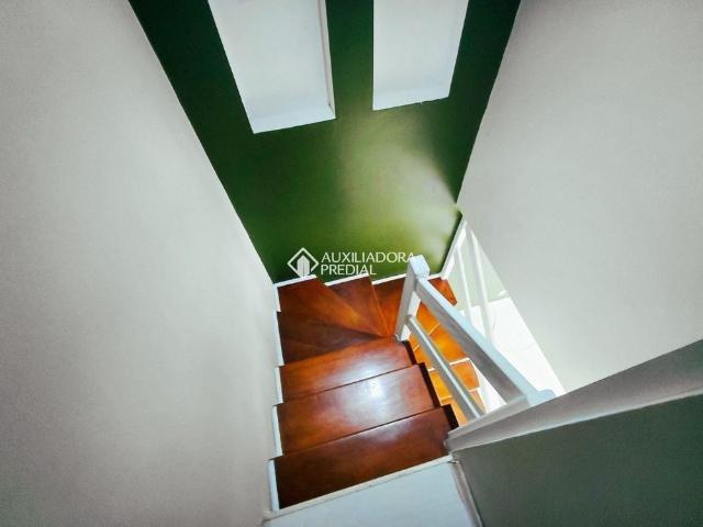 Casa em Condomínio com 2 quartos e 88m² para alugar em Rio Branco, Canoas