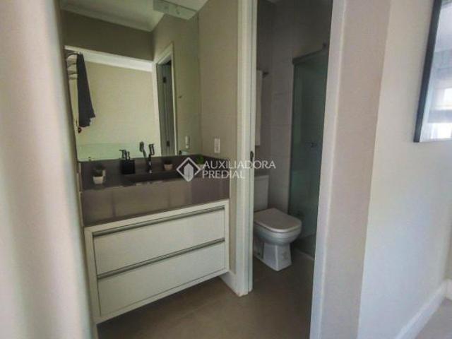 Casa em condomínio com 2 quartos no bairro Vila Nova