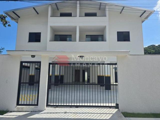 Casa em condomínio com 2 quartos para venda no Massaguaçu, Caraguatatuba SP