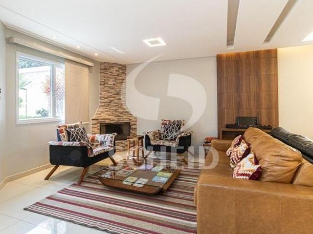 Casa em Condomínio com 307m² 4 quartos 2 suítes 4 vagas Jd Prudência