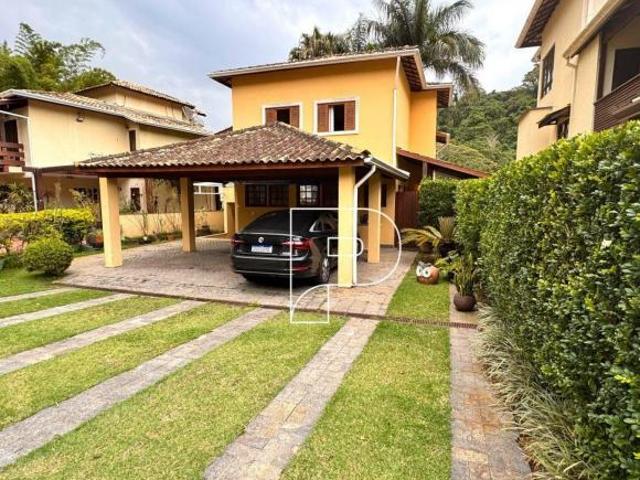 CASA EM CONDOMÍNIO COM 3 DORMITÓRIOS | 200 m² POR R$ 1.280.000 GRANJA VIANA/SP