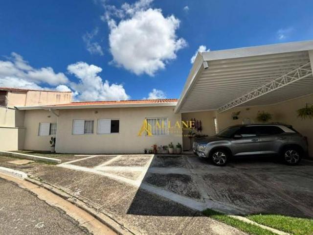 Casa em Condominío com 3 dormitórios à venda, 138 m² por R$ 499.000 Condomínio Residencial Felicit