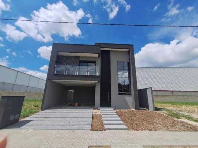 CASA EM CONDOMÍNIO com 3 dormitórios à venda com 223m² por R$ 1.790.000,00 no