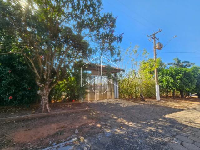 Casa em Condomínio com 3 Dormitórios e 2 Vagas no Parque dos Sabiás II, Marília