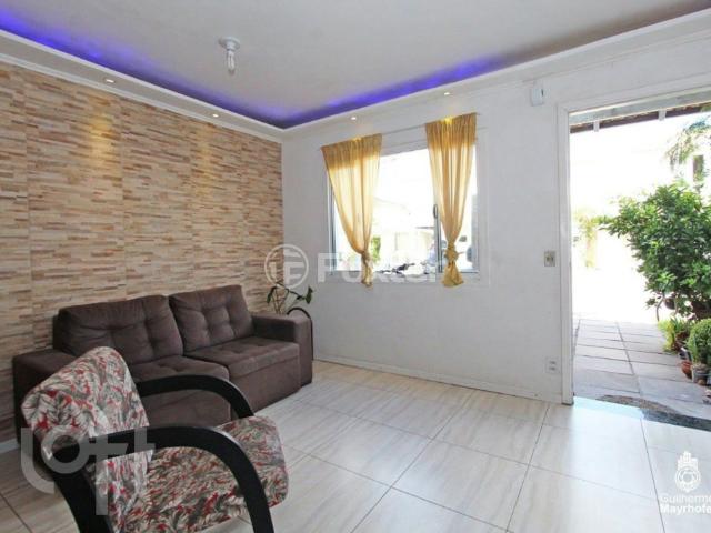 Casa em Condomínio com 3 dormitórios em Canoas