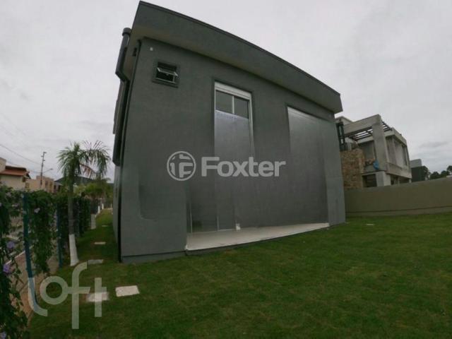 Casa em Condomínio com 3 dormitórios em Florianópolis