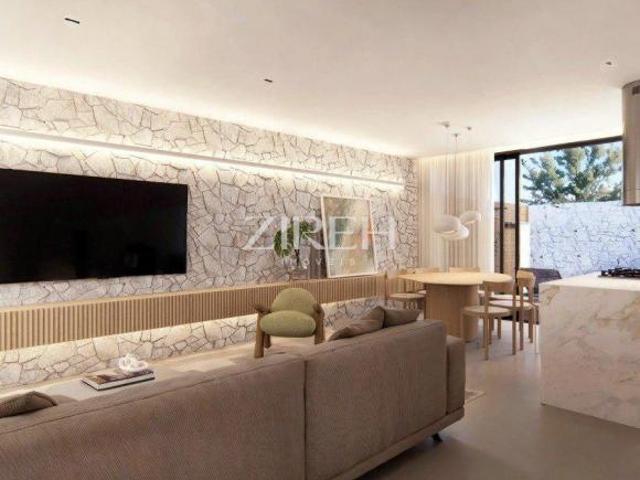 CASA EM CONDOMÍNIO COM 3 DORMITÓRIOS EM SANTA FELCIDADE