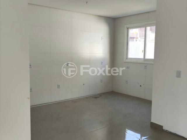 Casa em Condomínio com 3 dormitórios em Porto Alegre