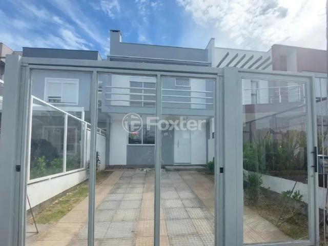 Casa em Condomínio com 3 dormitórios em Porto Alegre