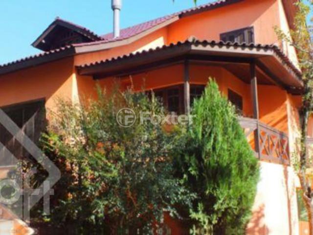 Casa em Condomínio com 3 dormitórios em Porto Alegre