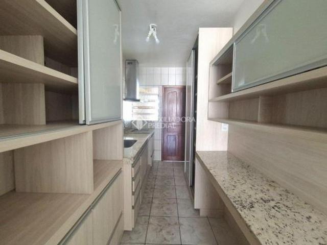 Casa em condomínio com 3 dormitórios no Bairro Rincão!