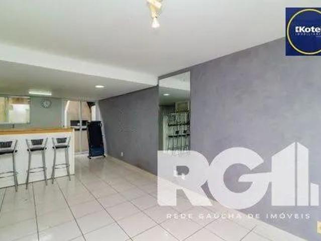 Casa em condomínio com 3 dormitórios, suíte, espaço gourmet