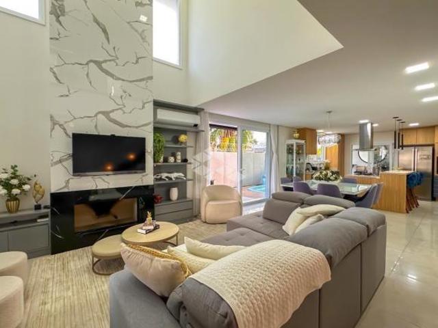 CASA EM CONDOMÍNIO COM 3 SUÍTES NO BAIRRO ECOVILLE
