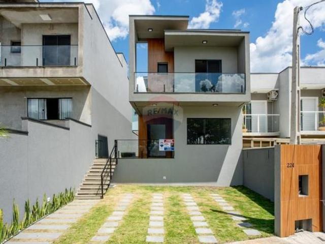 Casa em condomínio com 3 suítes à venda, 141 m² por R$ 999.900 Cond. Jd. Shangri lá Atibaia/SP