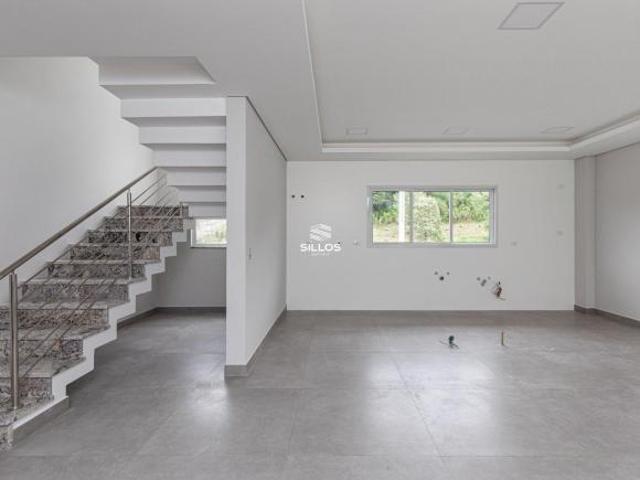 Casa em condomínio, com 3 suítes, à venda no Pilarzinho em Curitiba