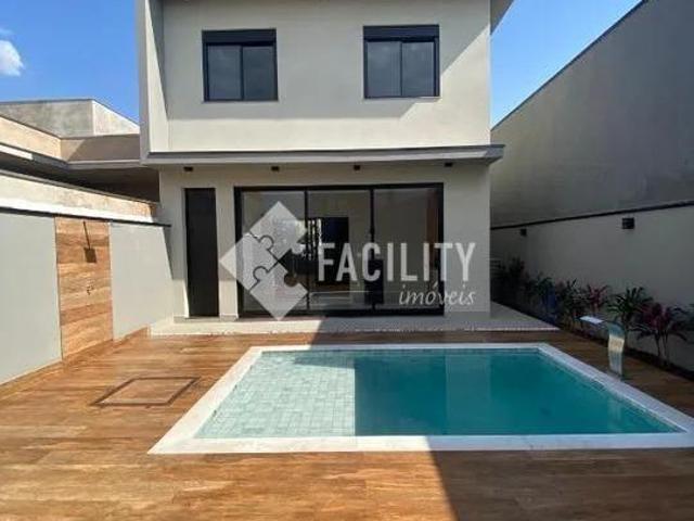 Casa em condomínio com 3 suítes e piscina em Paulínia