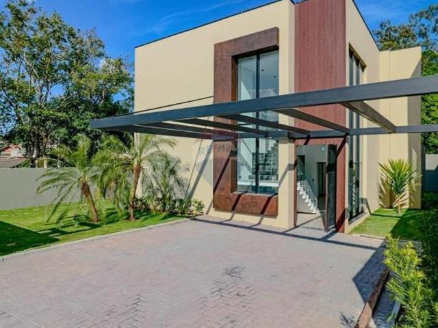 Casa em condomínio, com 3 suítes, elevador, em Atibaia/SP no bairro da Vila Santista