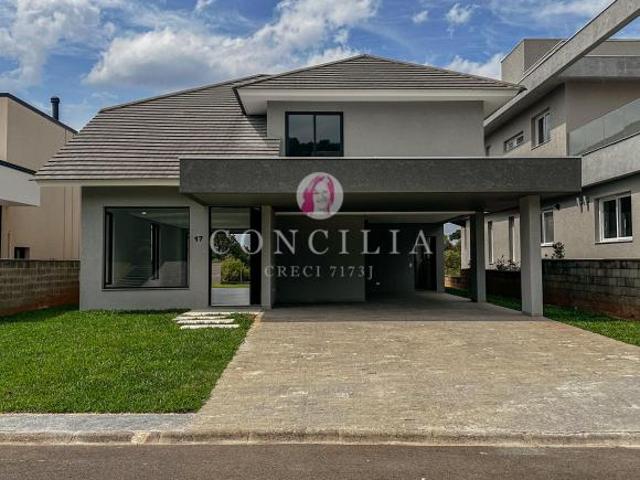 Casa em Condomínio com 3 Suítes Santa Felicidade Curitiba/PR