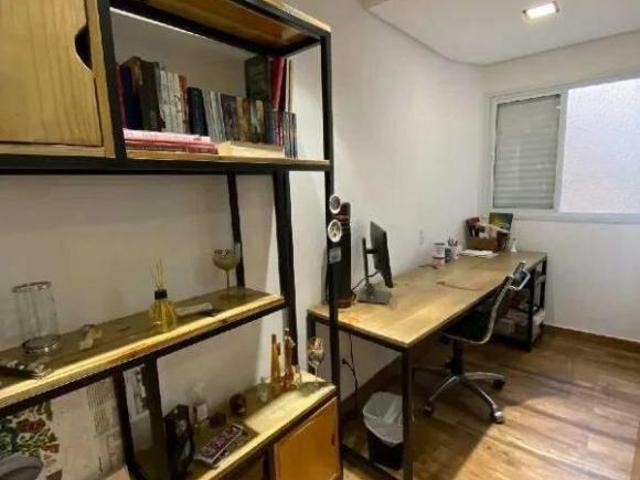 Casa em Condomínio com 3 Suítes, 4 vagas, próximo ao Parque CERET, Jardim Anália Franco