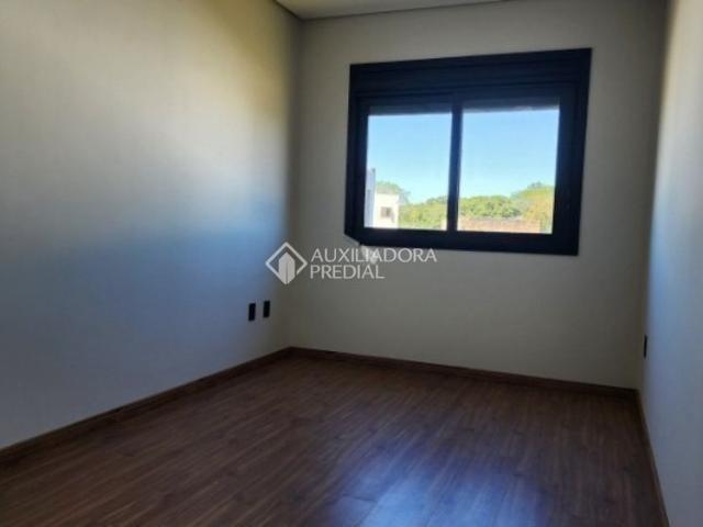 Casa em Condomínio com 3 quartos e 140m² para alugar em Hípica, Porto Alegre