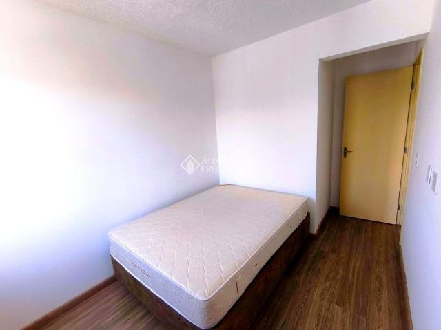 Casa em Condomínio com 3 quartos e 100m² para alugar em Igara, Canoas