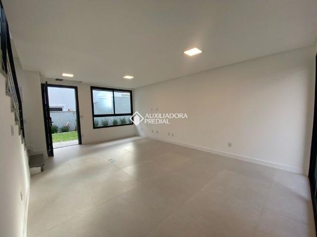 Casa em Condomínio com 3 quartos e 123m² para alugar em Campeche, Florianópolis