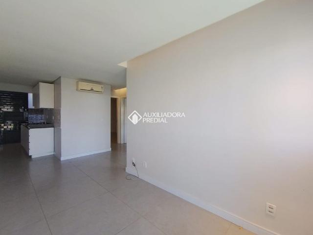 Casa em Condomínio com 3 quartos e 62m² para alugar em São Luis, Canoas