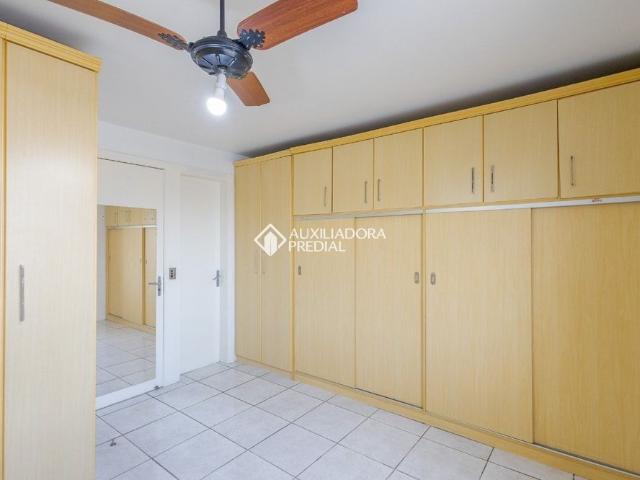 Casa em Condomínio com 3 quartos e 79m² para alugar em Humaitá, Porto Alegre