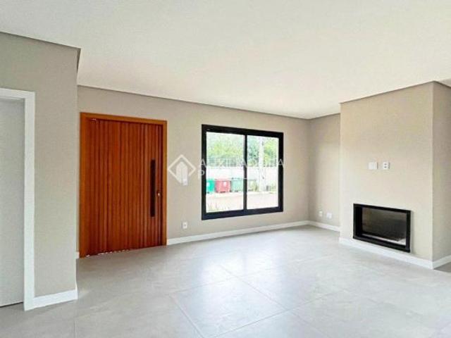 Casa em condomínio com 3 quartos no bairro Hípica