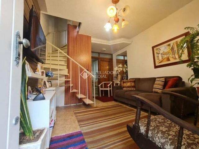 Casa em condominio com 3 quartos no bairro Teresopolis