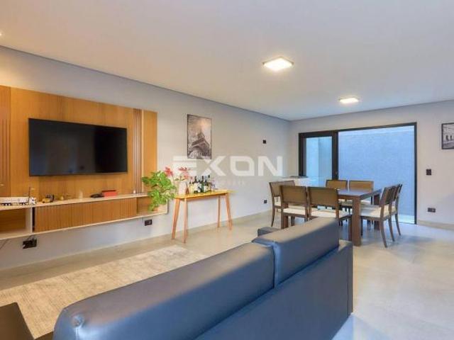 Casa em Condomínio com 3 Quartos sendo 1 Suíte no Barreirinha