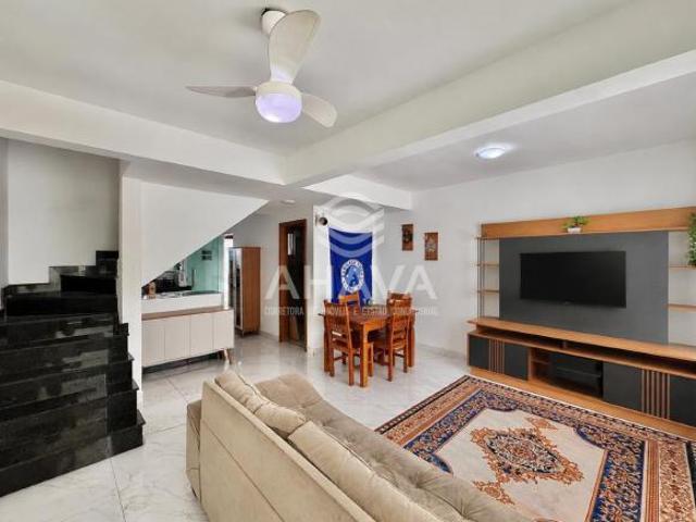 Casa em Condomínio com 3 Quartos sendo 1 Suíte à Venda, 1 Vaga, 110m², Bairro Santa Amélia, próximo