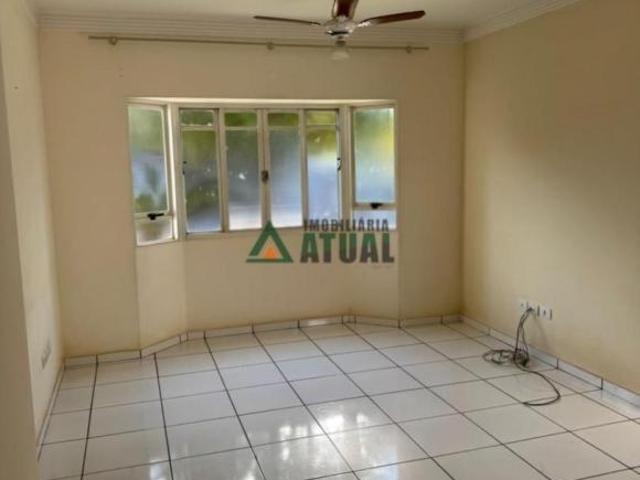 CASA EM CONDOMINIO COM 3 QUARTOS SENDO UMA SUÍTE A VENDA NA ZONA SUL