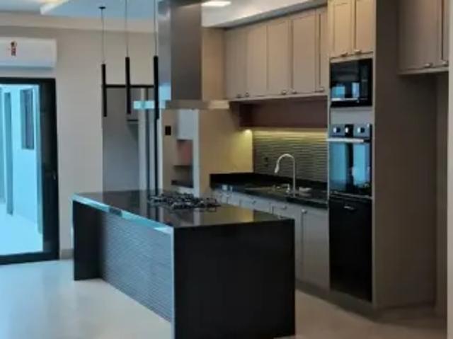 Casa em condomínio com 3 quartos/suítes Condomínio Quinta do Lago I