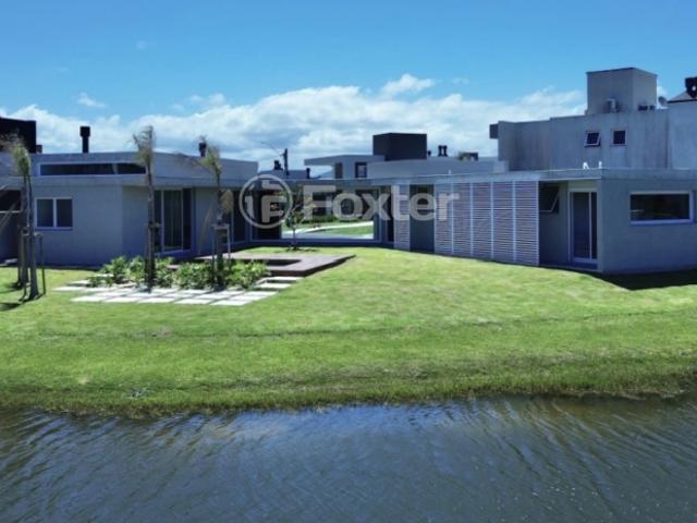 Casa em Condomínio com 4 dormitórios em Xangri Lá