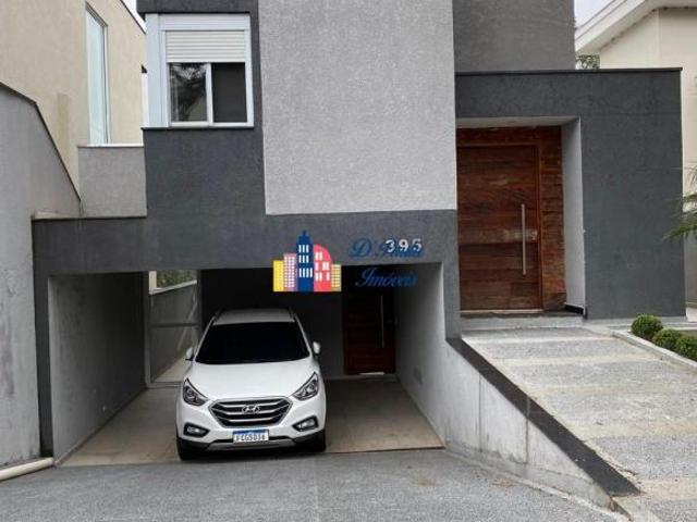 Casa em Condomínio com 4 Dormitórios sendo Todos suítes 250m², À Venda R$ 2.450.000,00 Condomí