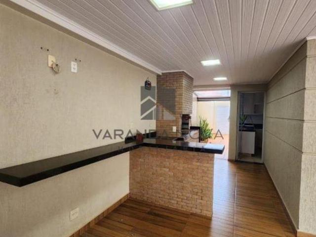 Casa em Condominio com 4 Dormitorios Piscina Aquecida e Energia Solar