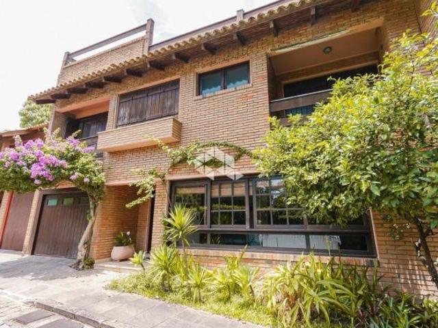 Casa em Condomínio com 4 dormitórios/quartos suítes, Bairro Tristeza