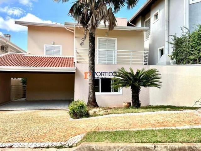 Casa em condomínio com 4 suítes e piscina em Paulínia