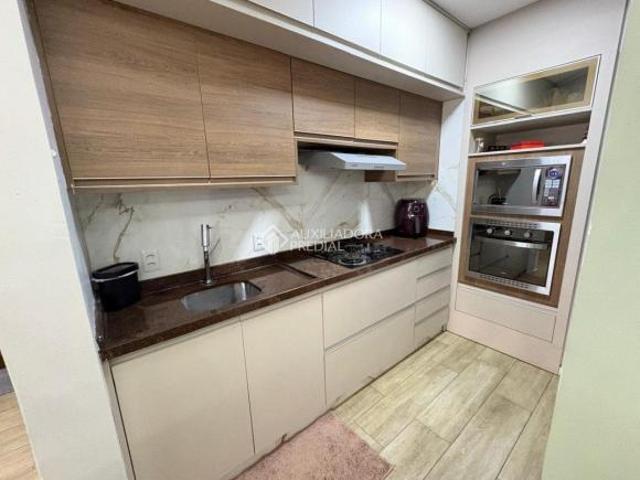 CASA EM CONDOMÍNIO COM 4 QUARTOS, 1 VAGA ESCRITURADA, INFRA ESTRUTURA